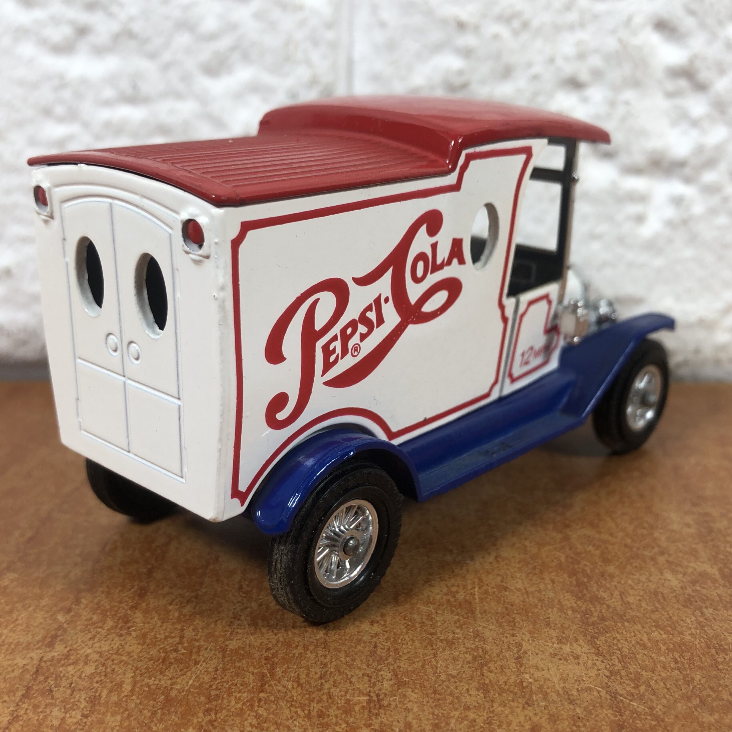 Matchbox Models of Yesteryear ~ Pepsi-Cola 1912 Ford Model T (Made in ...