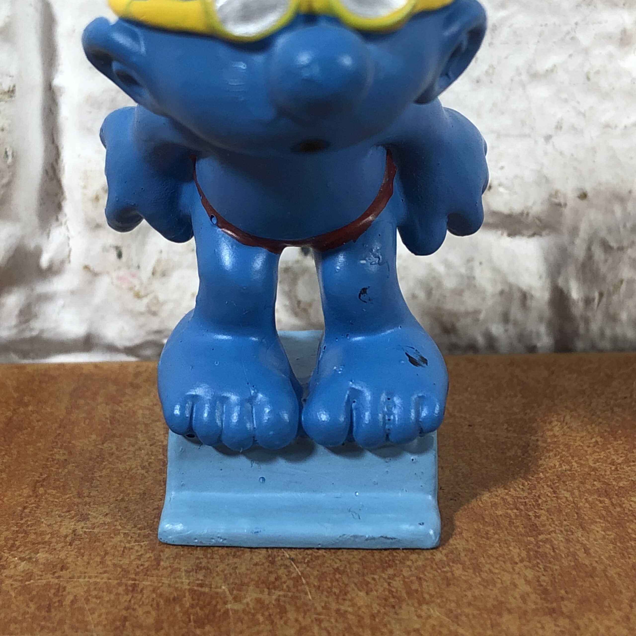 Vintage Diving Smurf Figurine (Made in Germany) - AuctionGiant