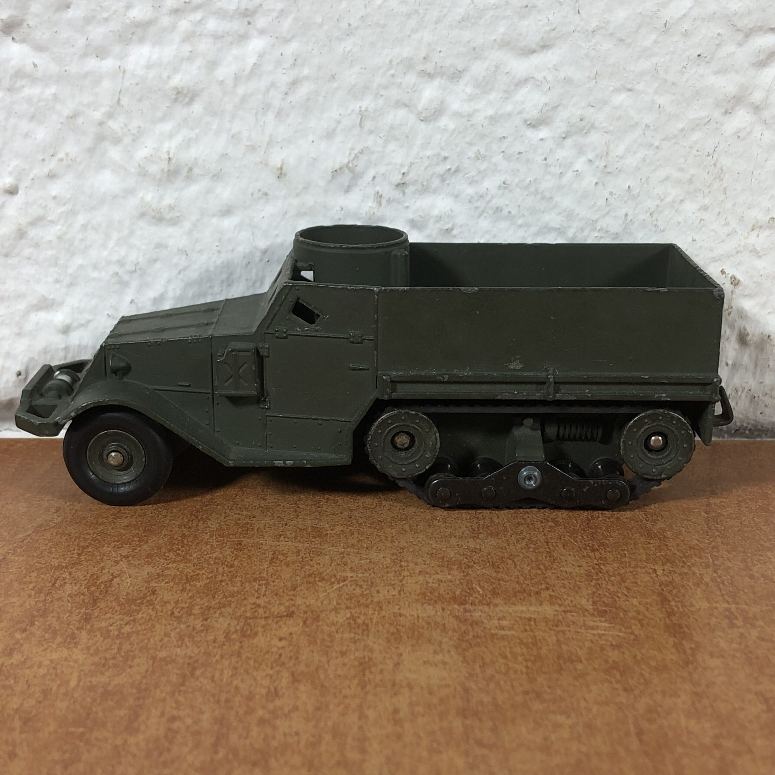 French Dinky Toys ~ Half-Track M3 (Made in France) - AuctionGiant