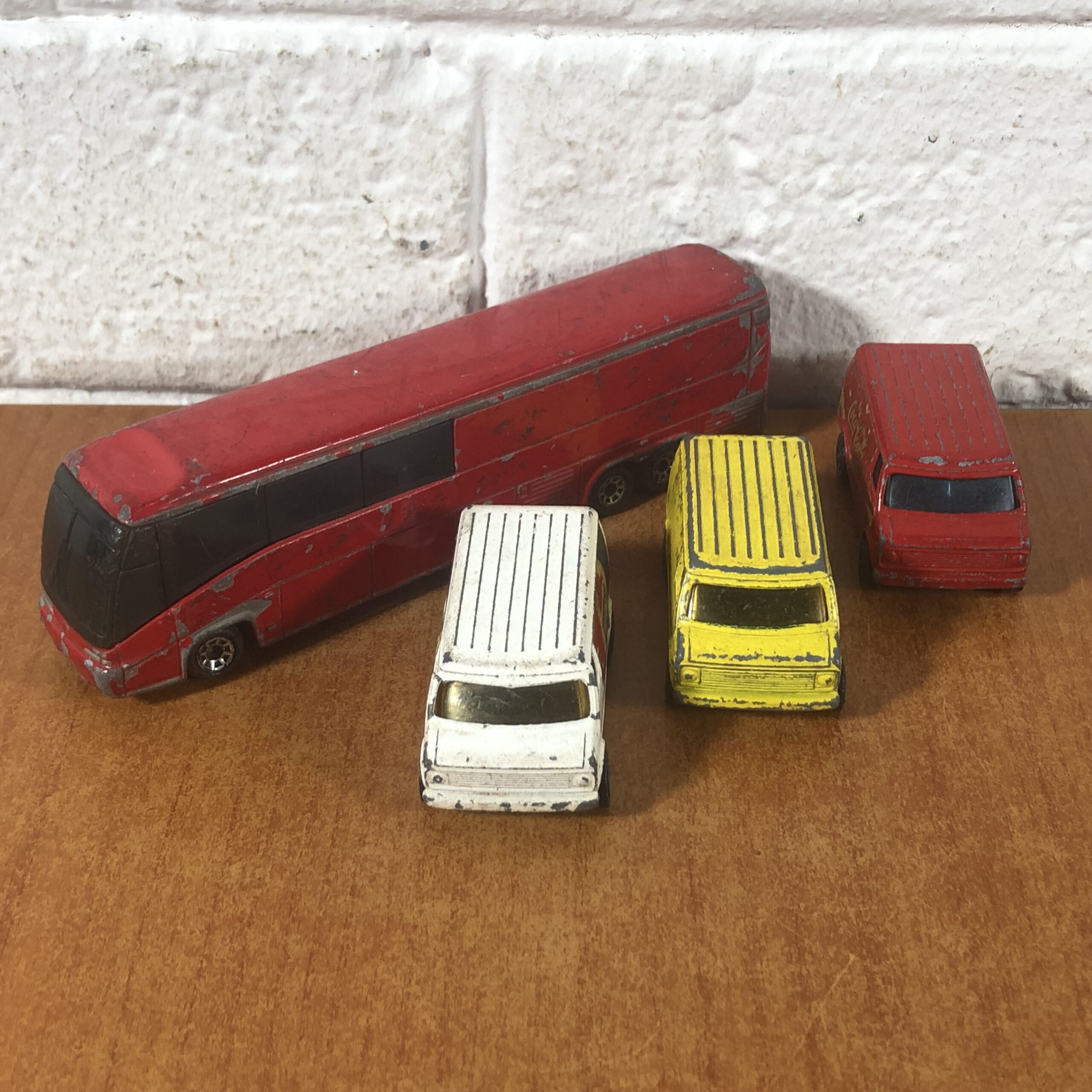 Lot 64: Vintage Coca Cola Matchbox Bus & Corgi Junior US Vans (Made in ...