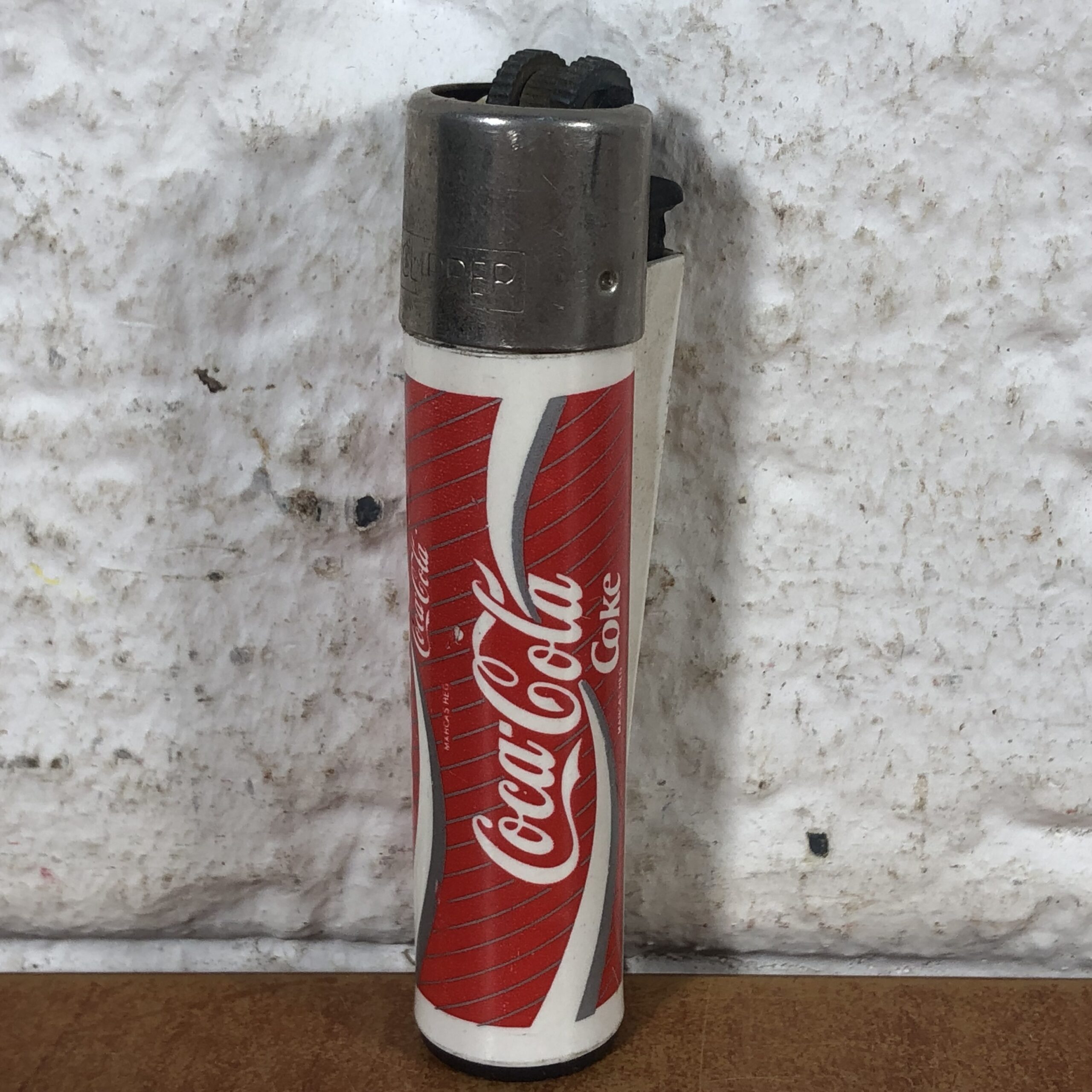 Lot 67: Coca Cola Lighters - AuctionGiant