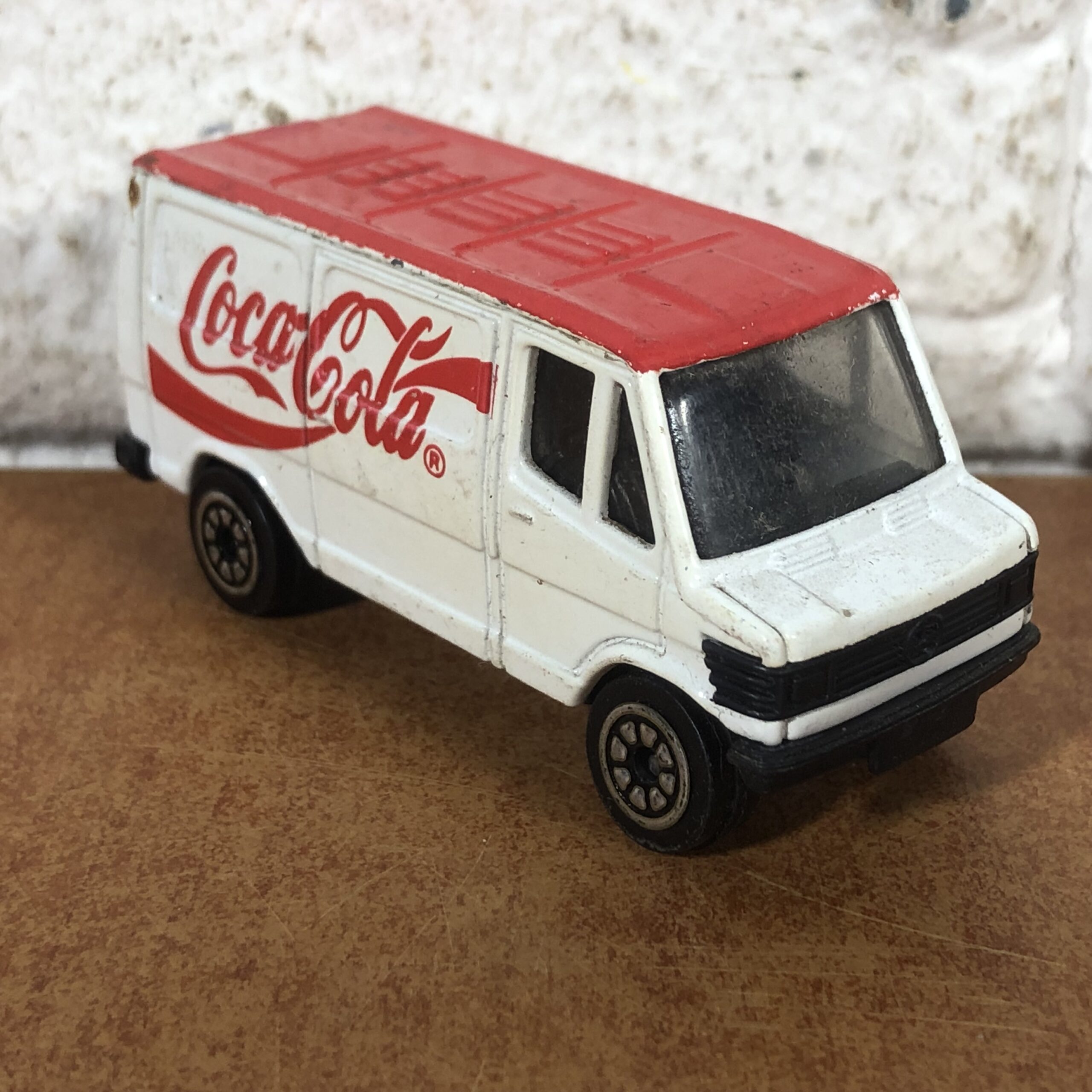 Lot 52: Coca Cola Model Cars - AuctionGiant