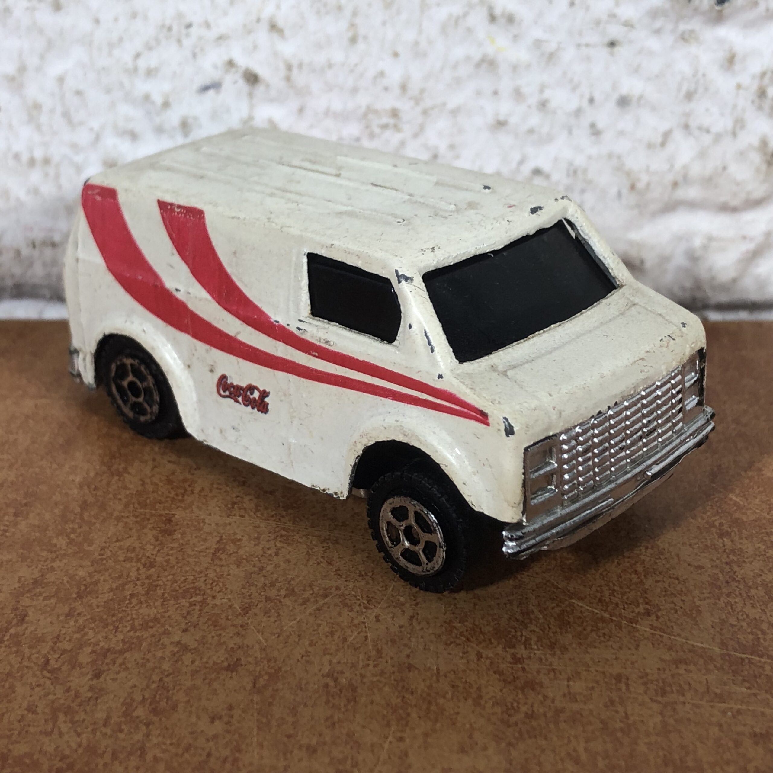 Lot 52: Coca Cola Model Cars - AuctionGiant