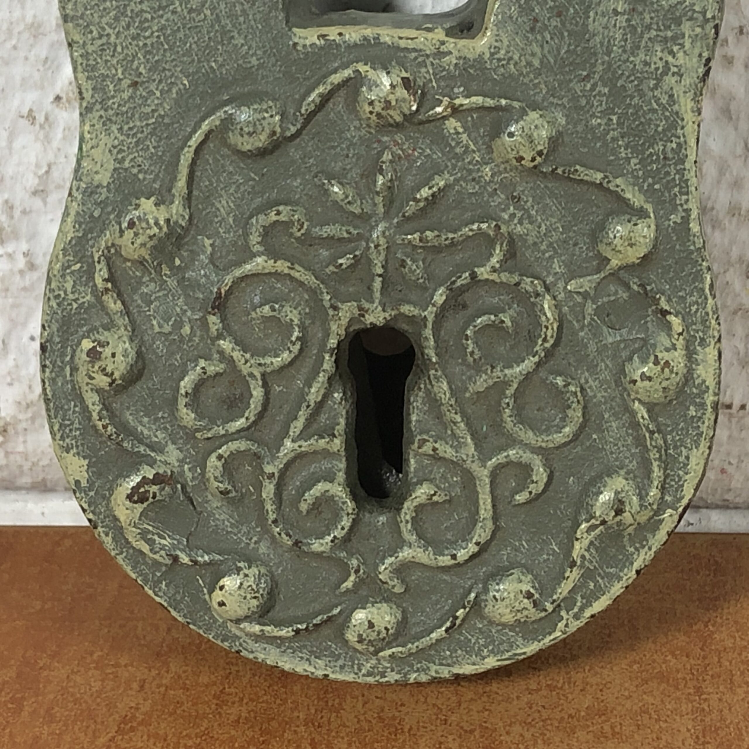 Vintage Style Lock & Vintage IDAM Lock - AuctionGiant