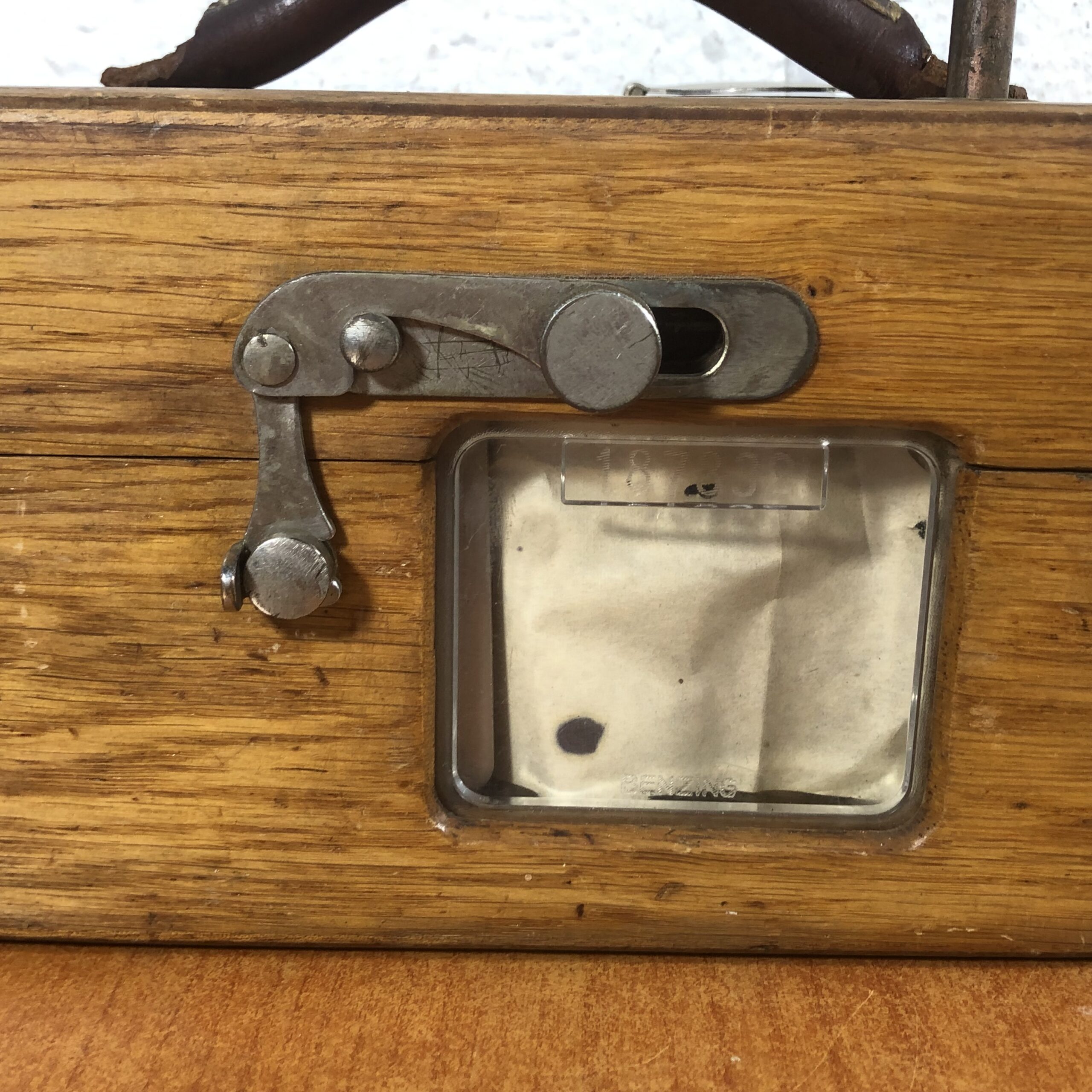 Vintage Benzing Pigeon Racing Clock - AuctionGiant