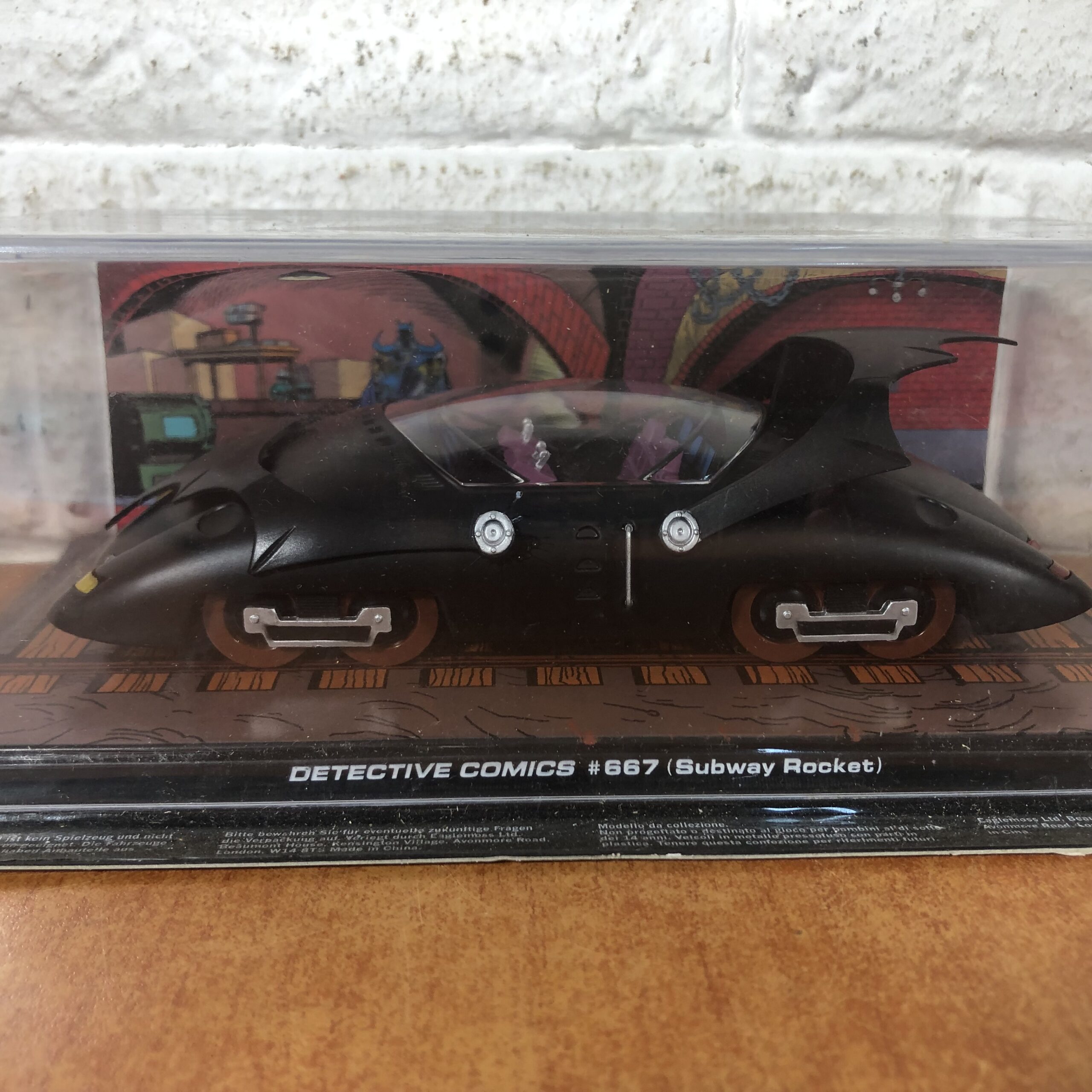 Batman Automobilia ~ Detective Comics #667 (Subway Rocket) - AuctionGiant