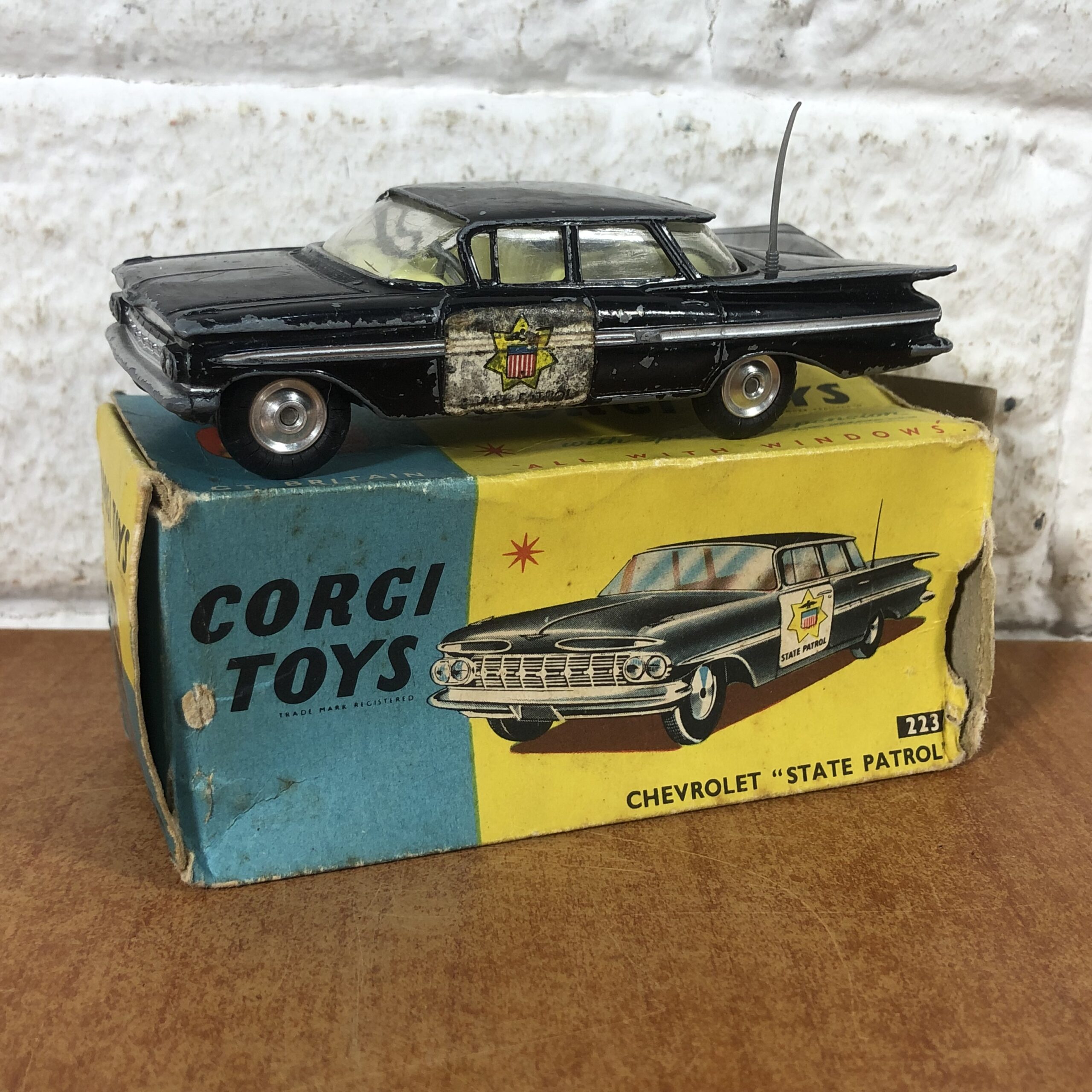 Corgi Toys ~ Chevrolet Impala "State Patrol" (Made in GT Britain ...
