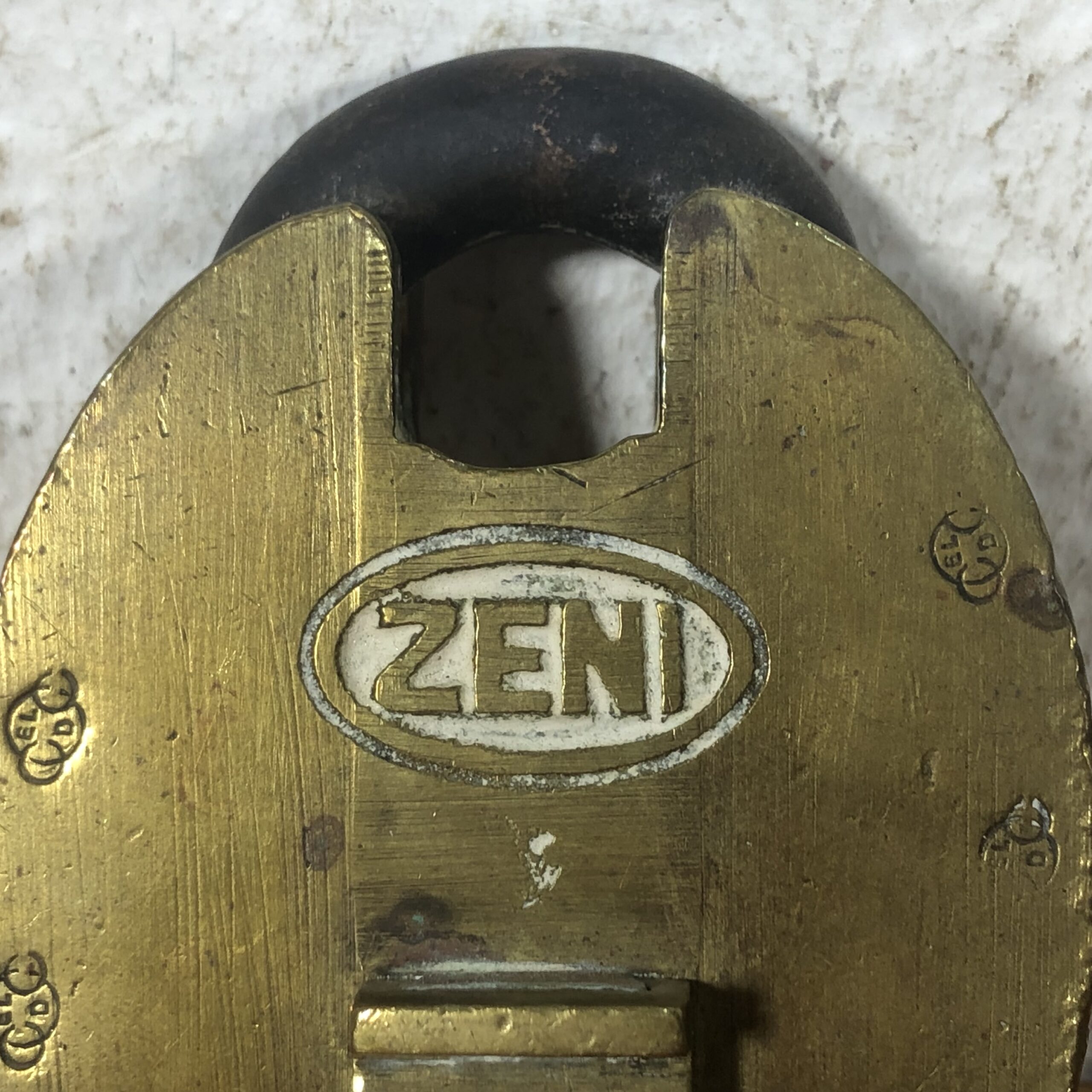 Vintage Brass Zeni Lock (British Made) - AuctionGiant