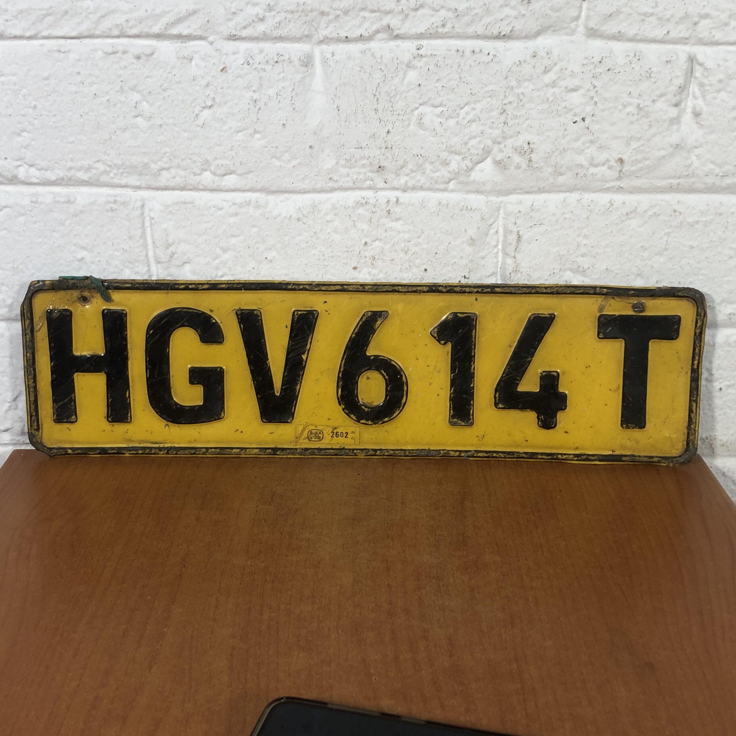 Vintage Number Plates - AuctionGiant