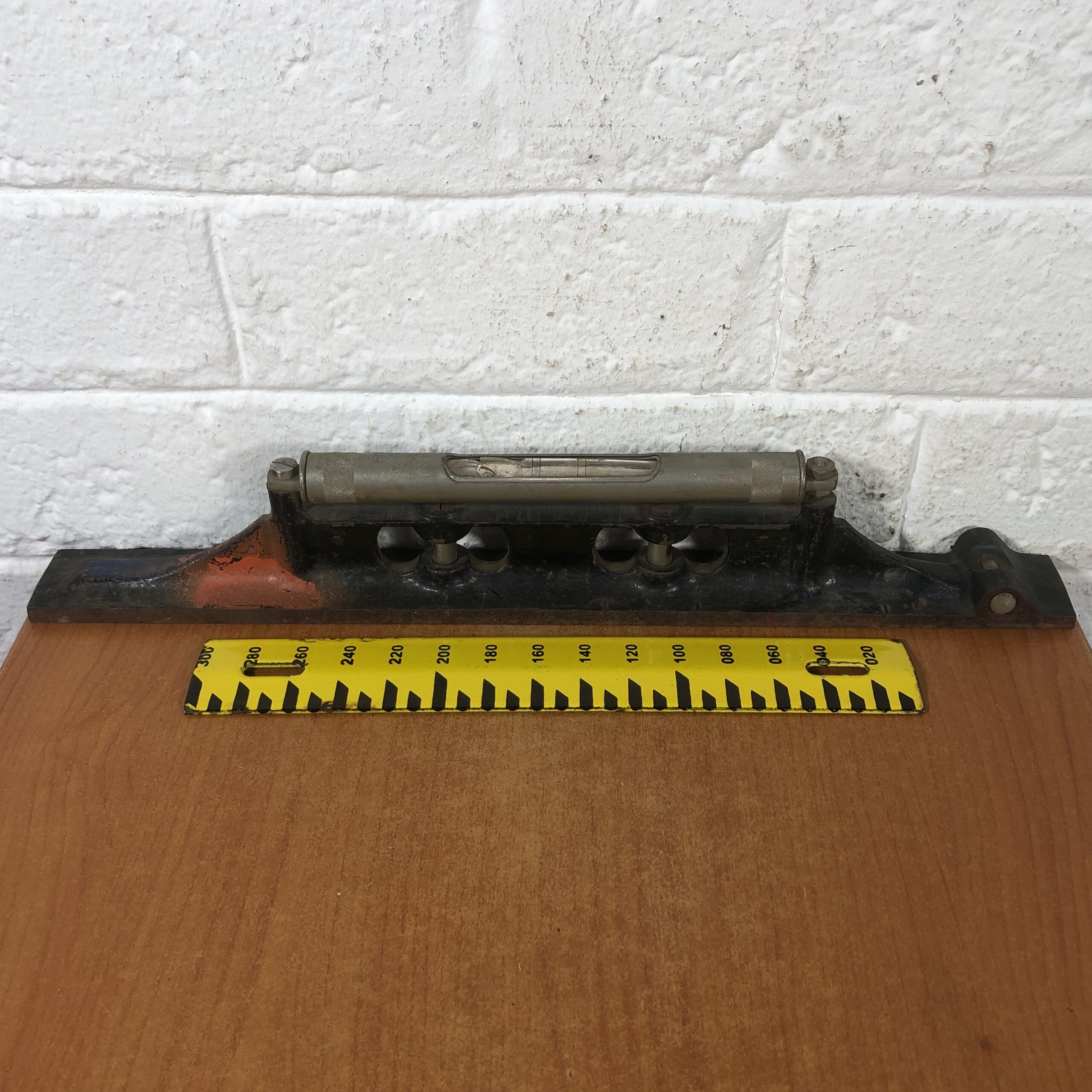 Vintage Engineers Spirit Level - AuctionGiant