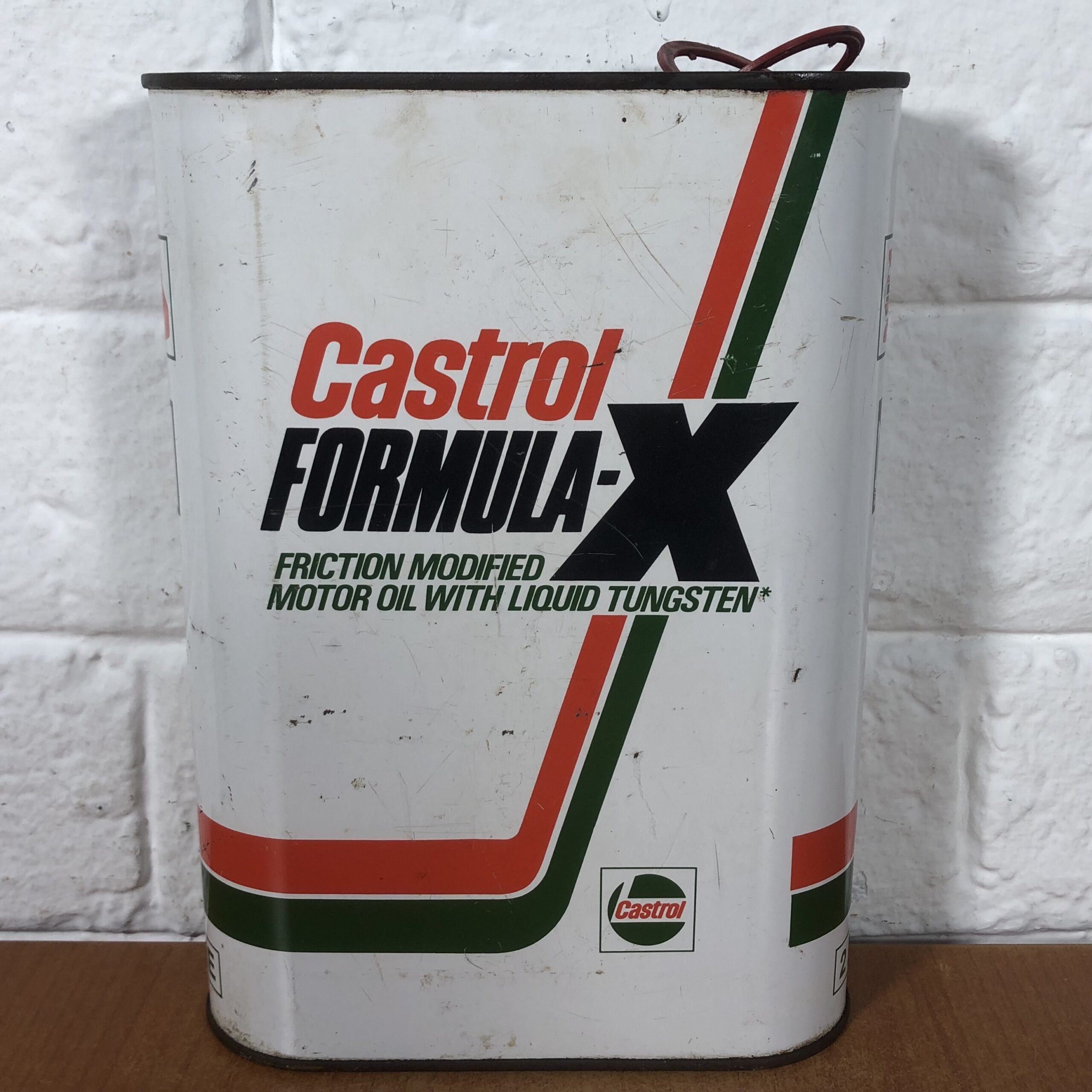 Vintage Castrol Oil Containers - AuctionGiant