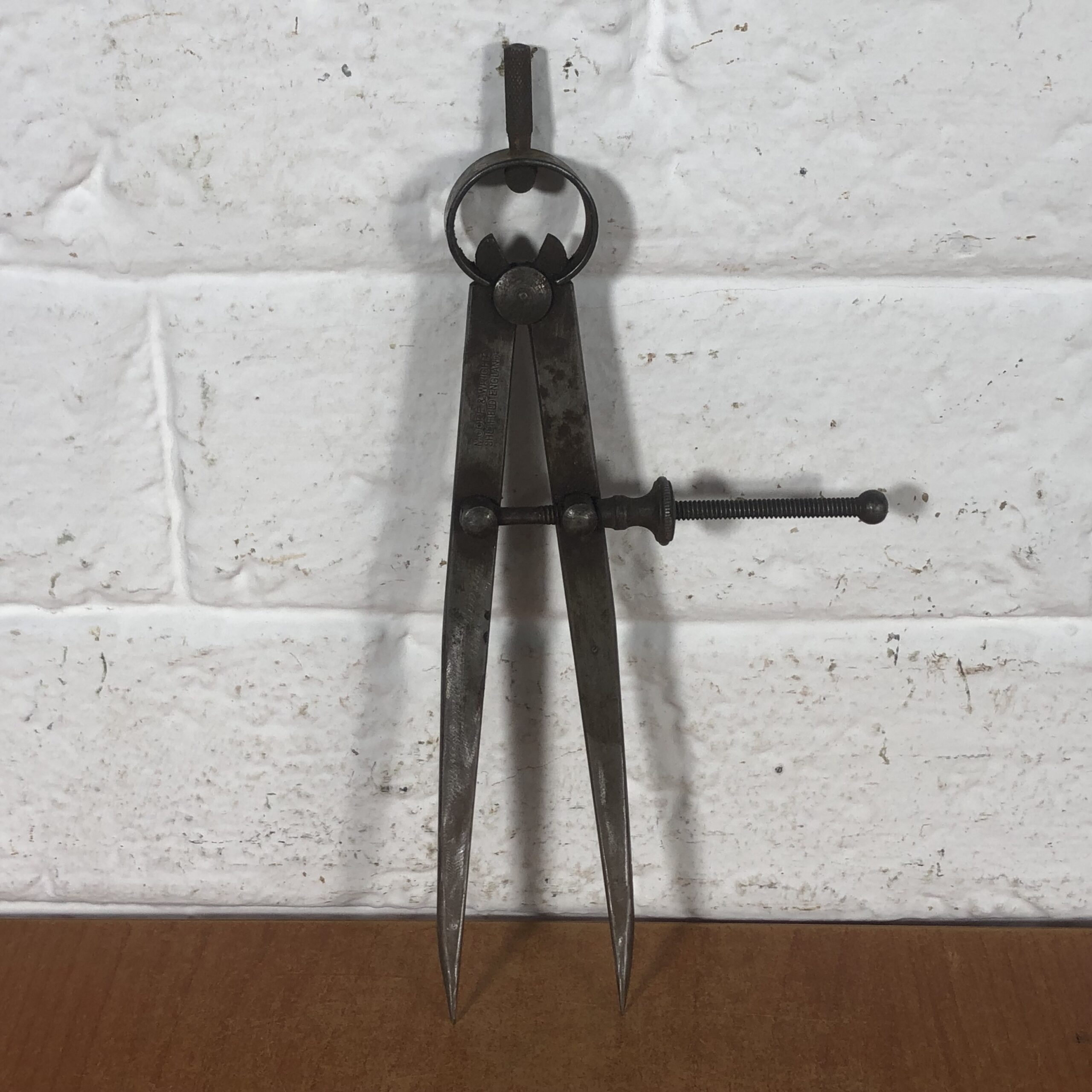 Vintage Calipers Measuring Tools - AuctionGiant