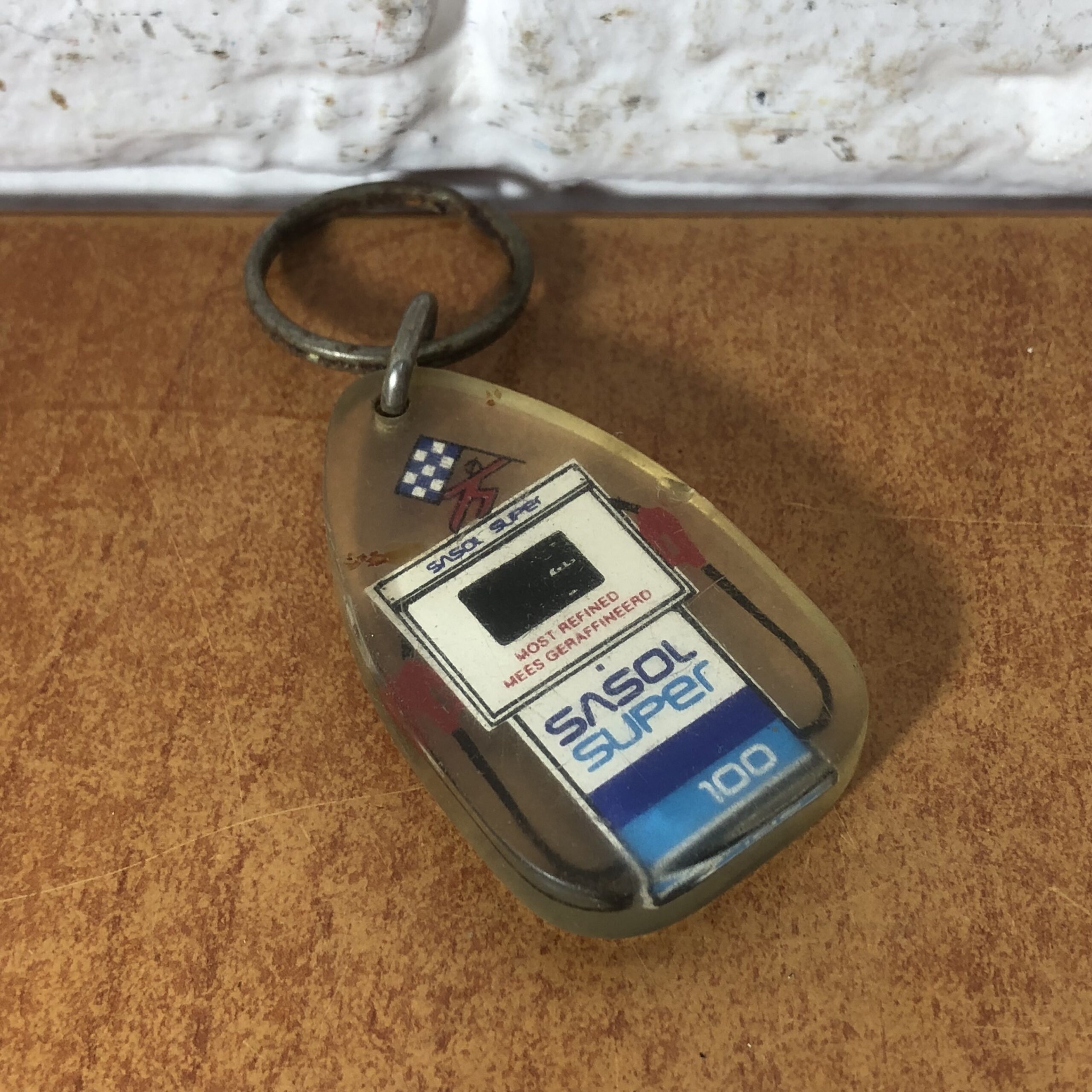 Vintage Keychains - AuctionGiant