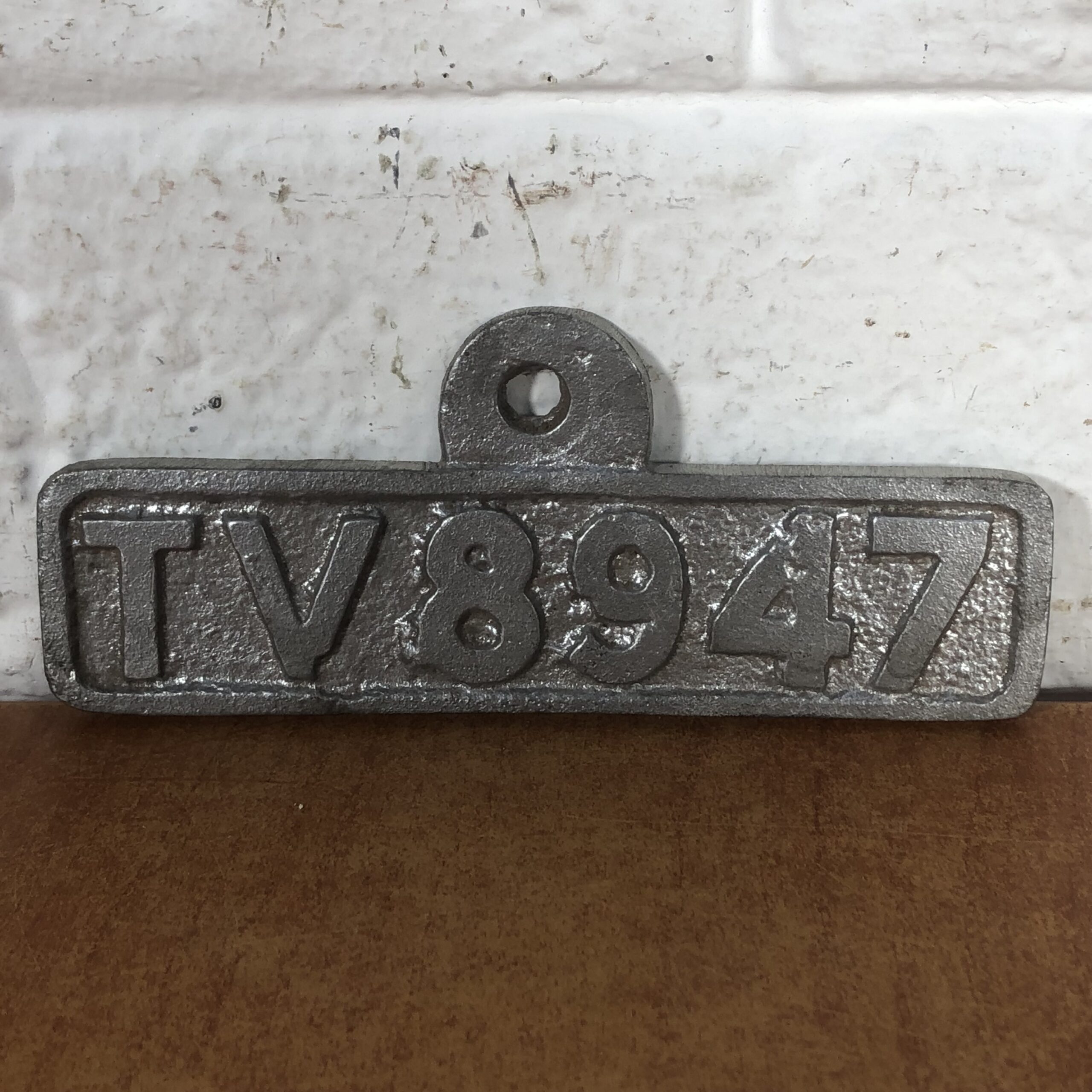 Small Cast Aluminium Number Plate Signs - AuctionGiant