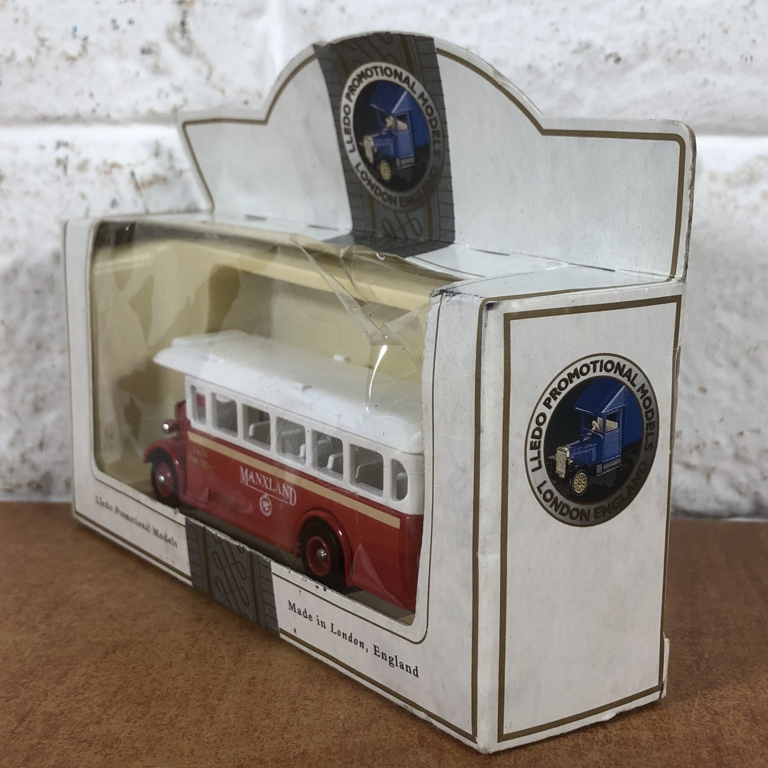 Lledo 'Manxland' AEC Regal Single Deck Bus Model (Made in England ...
