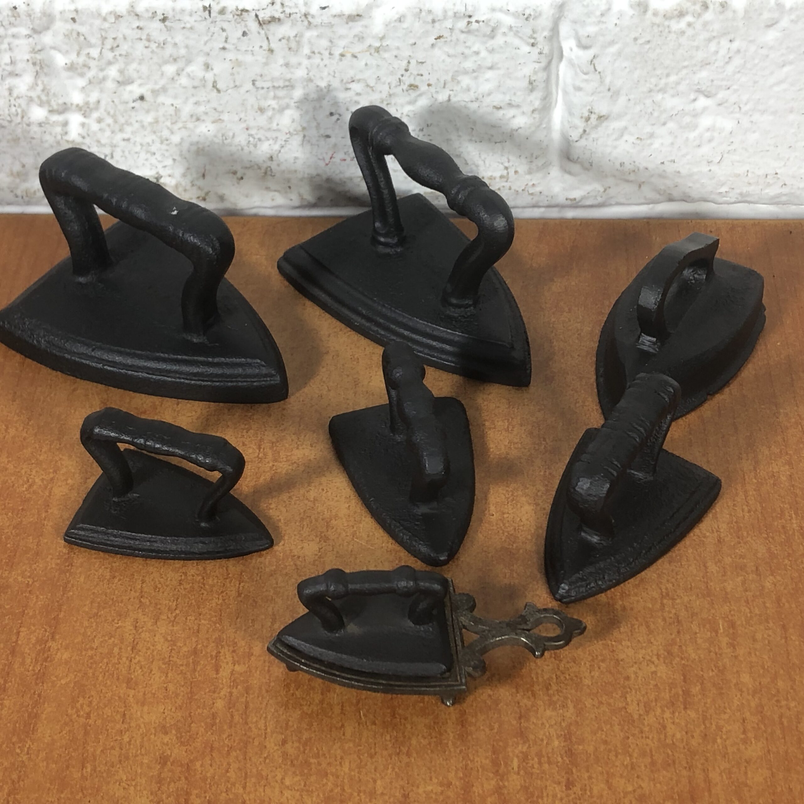 Miniature Vintage Cast Iron Irons - AuctionGiant