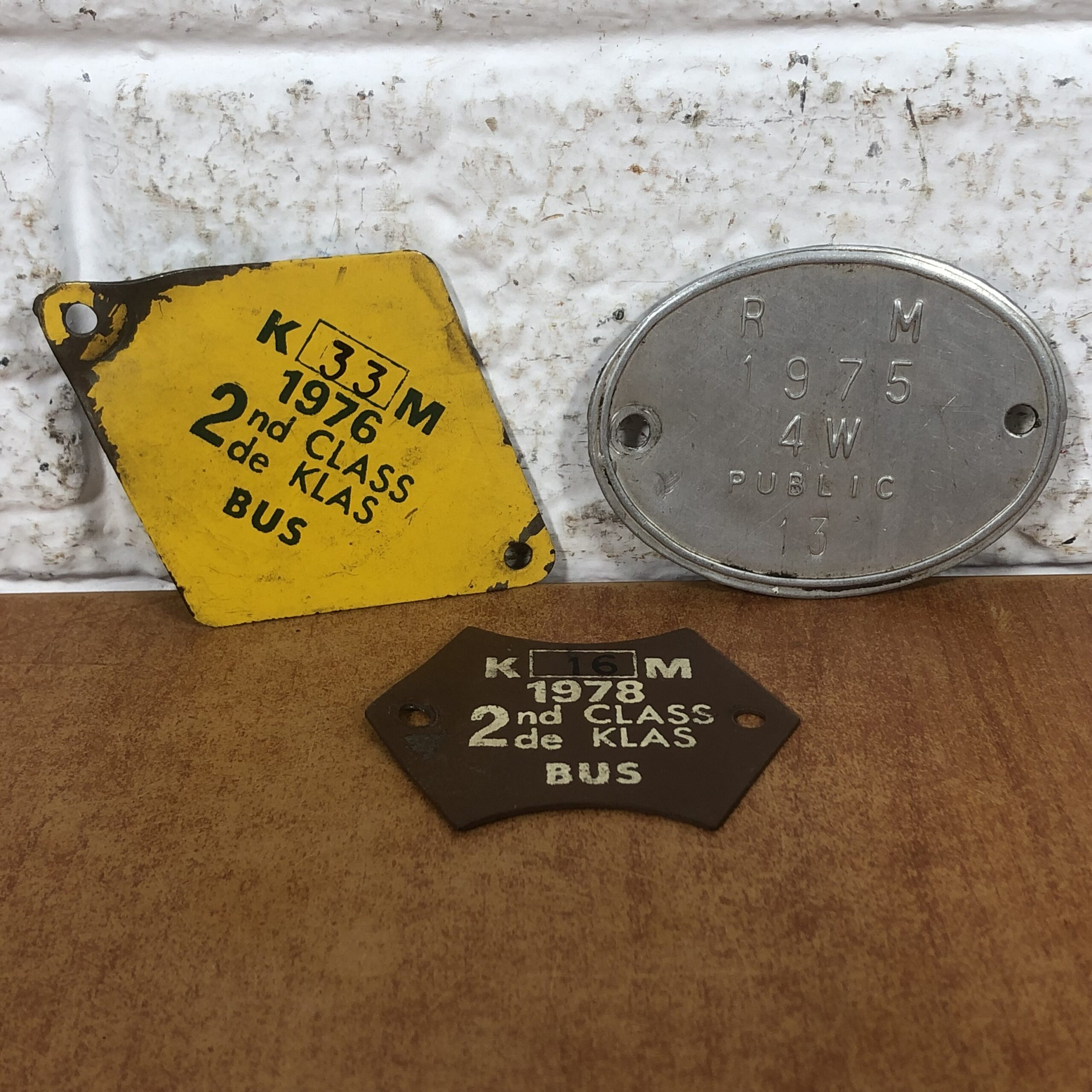 Vintage 1970s Wheel Tax Plates - AuctionGiant