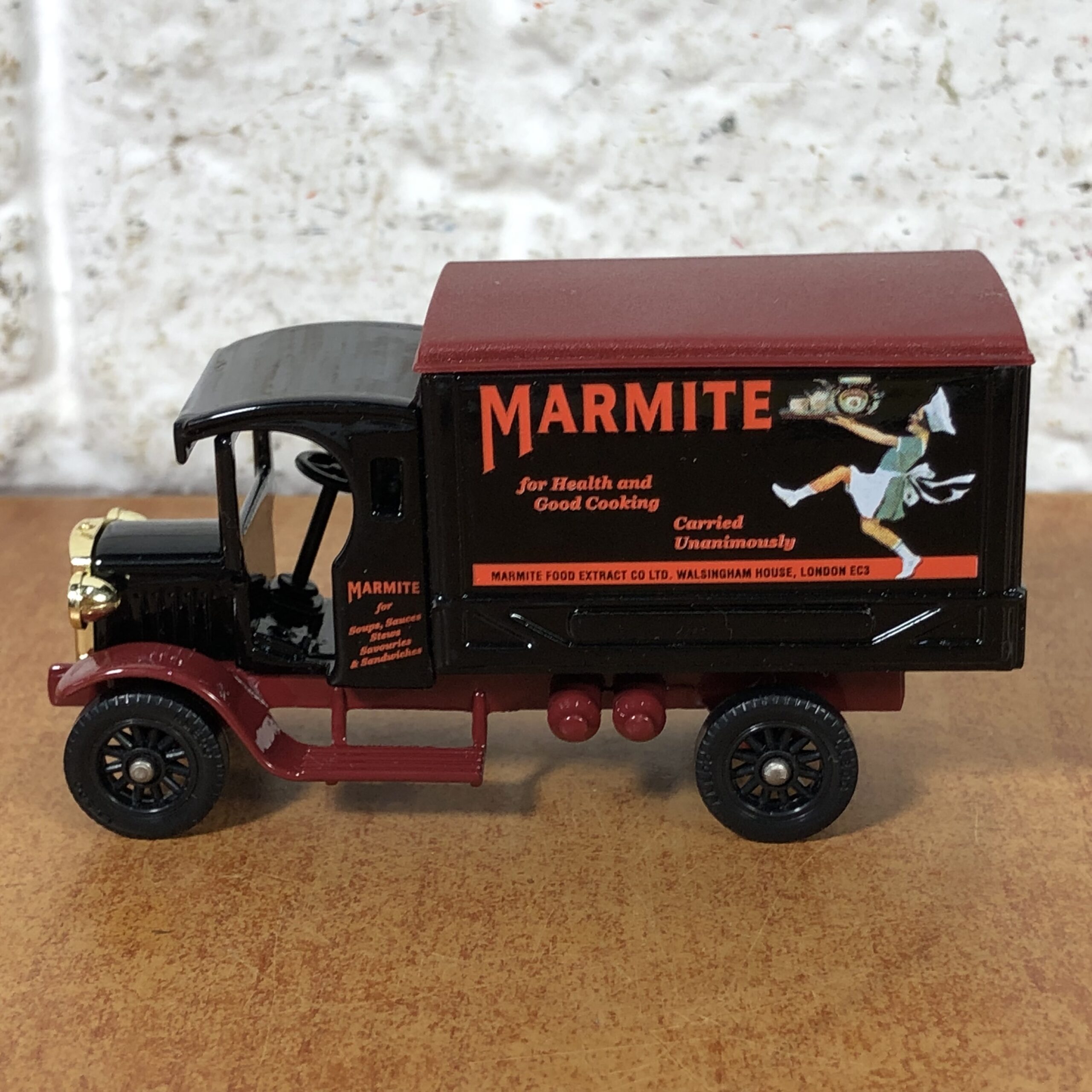 Days Gone by Lledo ~ Marmite Delivery Van (with Magazine) - AuctionGiant