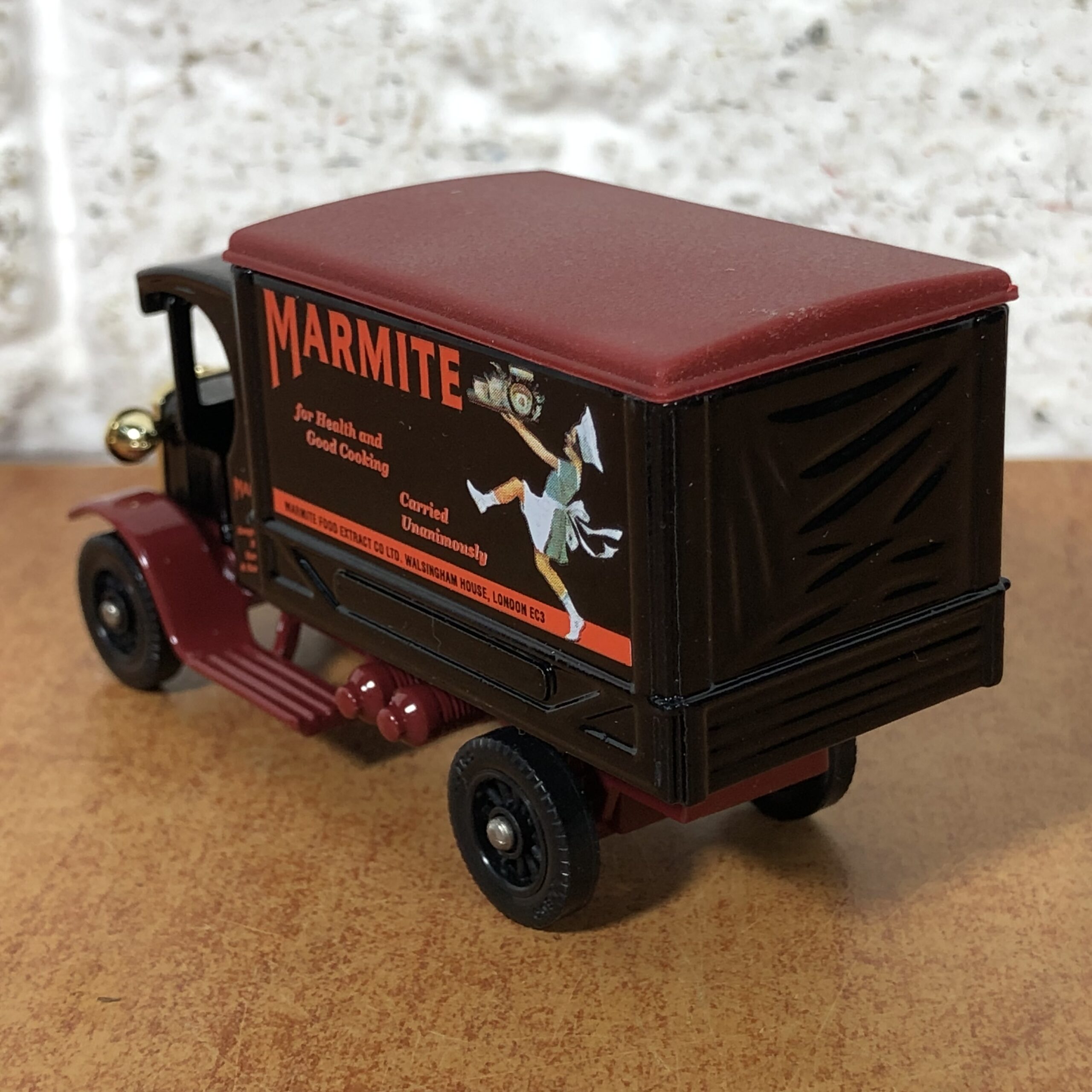 Days Gone by Lledo ~ Marmite Delivery Van (with Magazine) - AuctionGiant