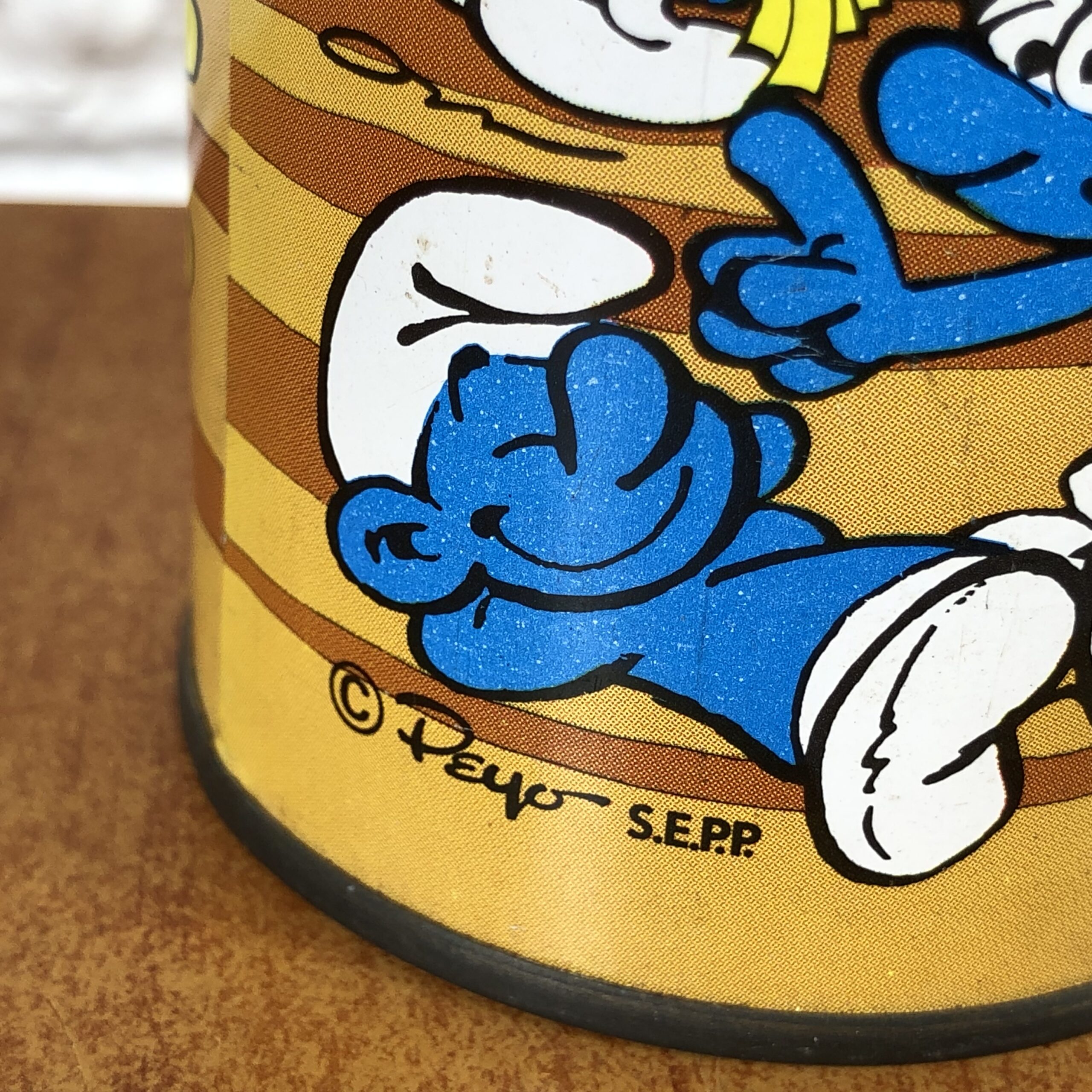 Peyo Smurfs Tin Money Bank - AuctionGiant