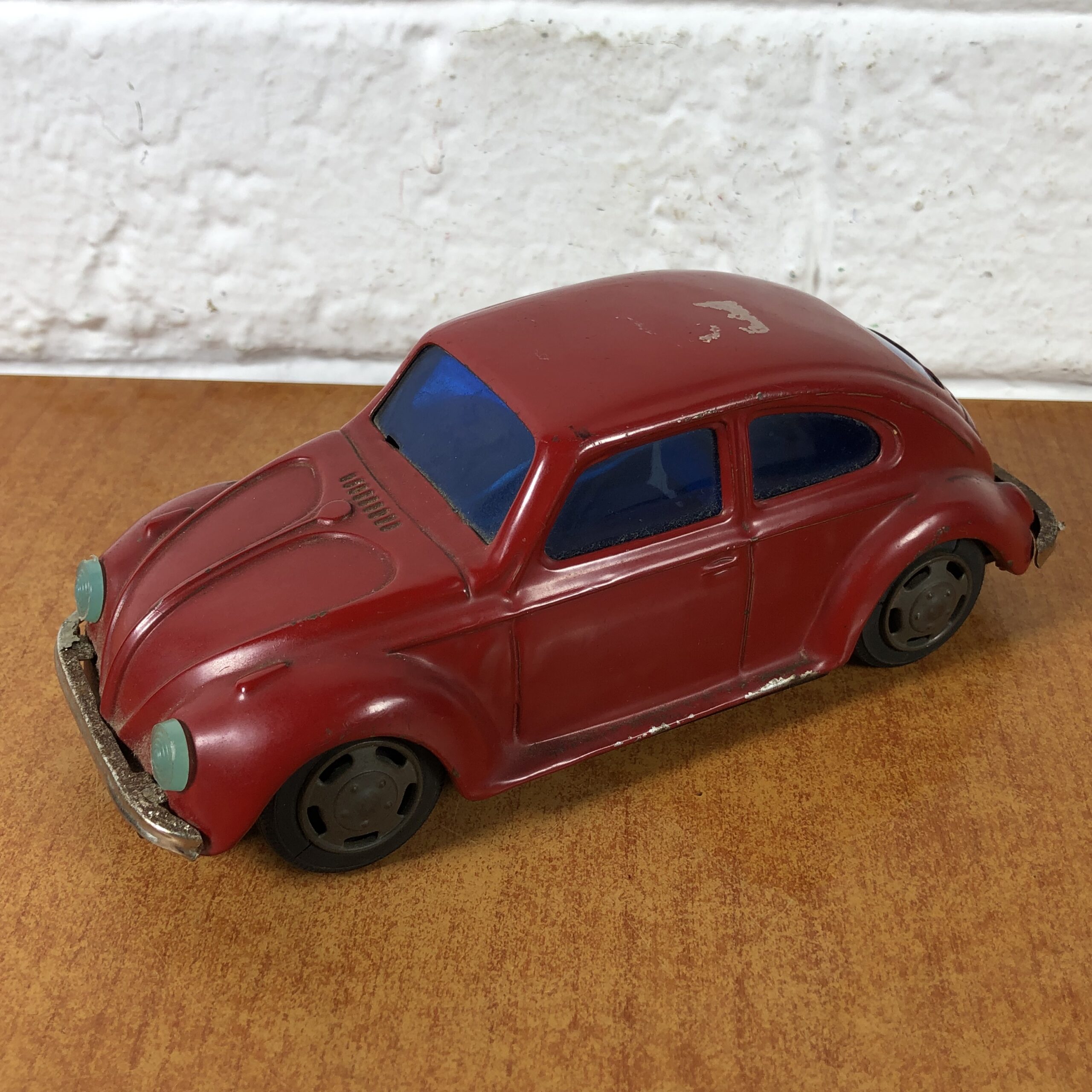 RARE Vintage Beetle Tin Toy (Made in Japan) - AuctionGiant