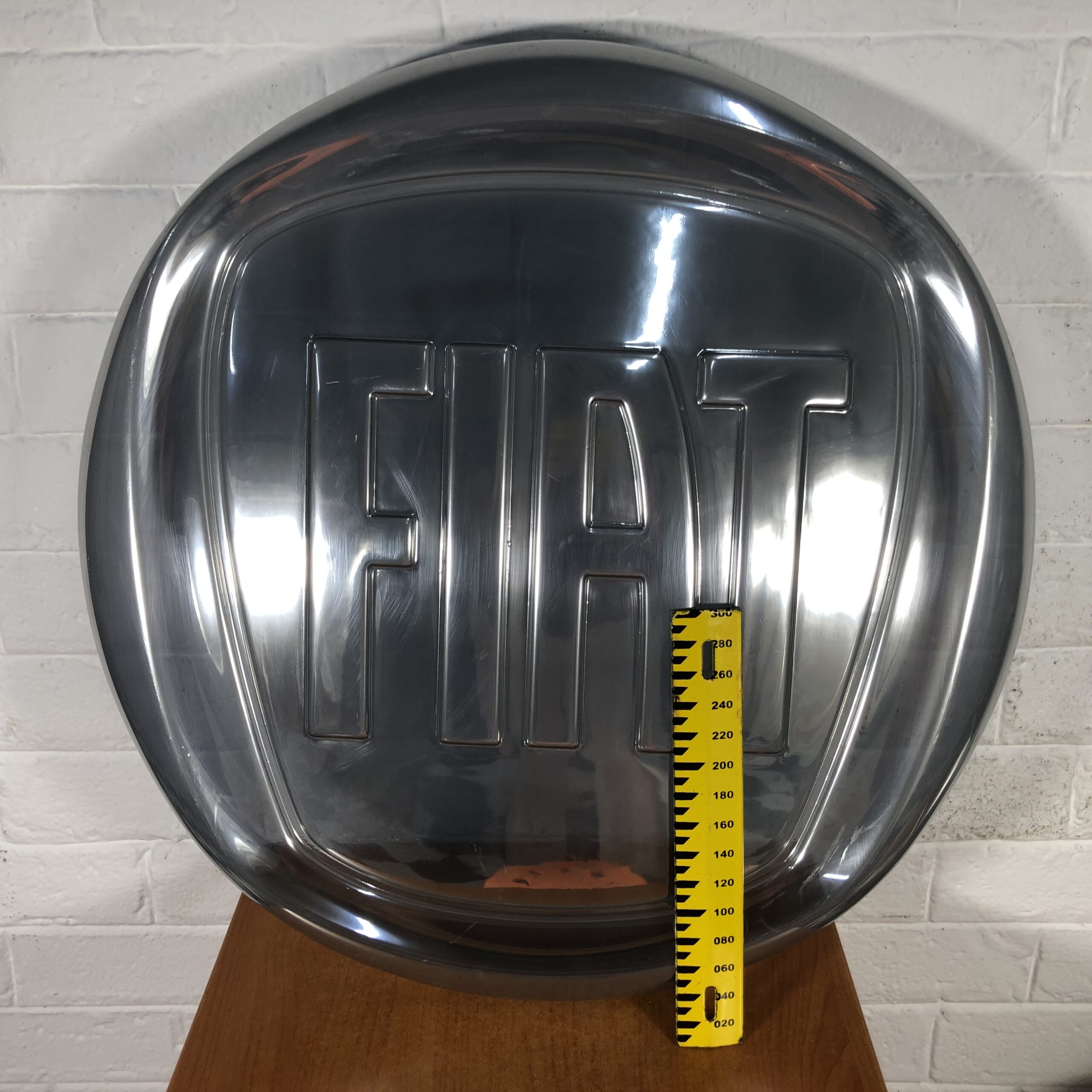 Fiat Original Dealership Sign - AuctionGiant