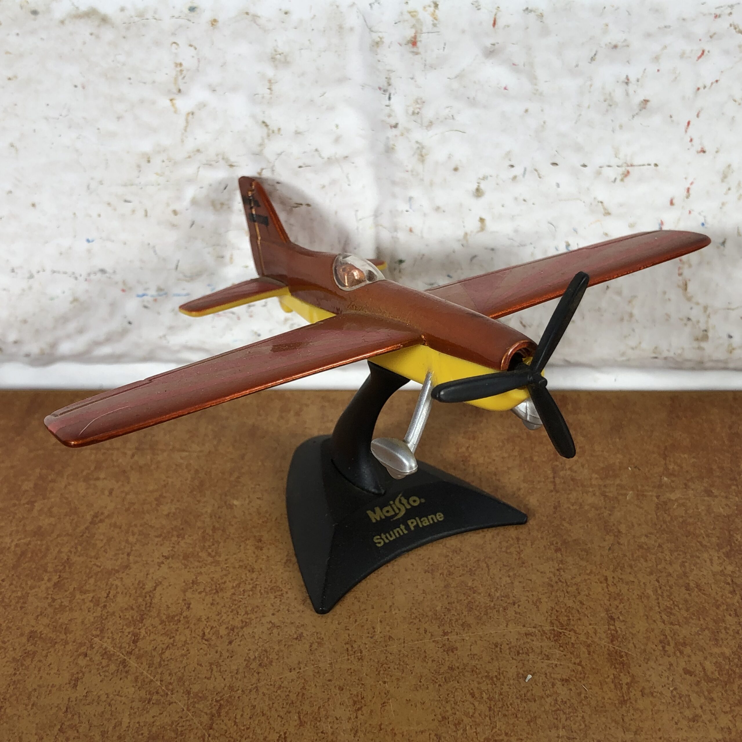 Tailwinds Red Stunt Plane Model - AuctionGiant